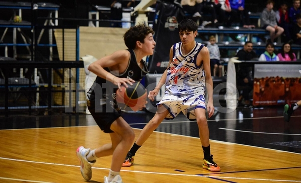 Liga Pre-Federal Formativa: el "Bata" festejó por triplicado | Infoeme