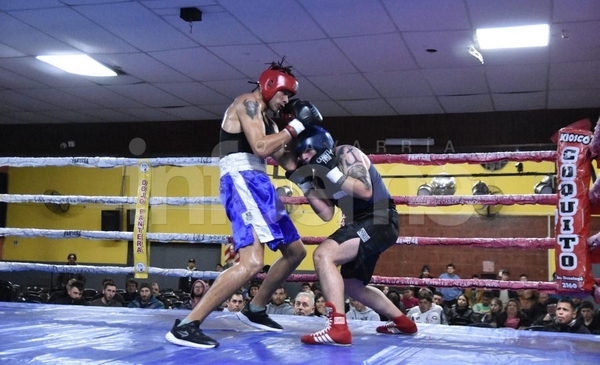 Boxeo: Alexander Farías cerró el Festival con el título de campeón ...