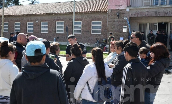Quema de gomas frente a Fiscalía: un interno de la Unidad 38 falleció y ...